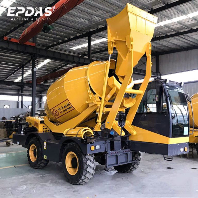 4.0m³ Integrated Chassis Self Loading Concrete Mixer Truck